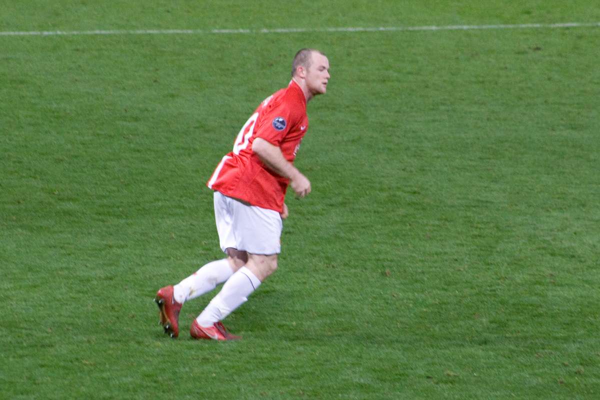 Is van Gaal’s style the reason why Wayne Rooney cannot score? - Late ...